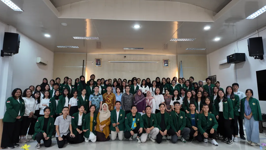 Young Diplomat From The Chinese Consulate General In Medan Visits Fib ...
