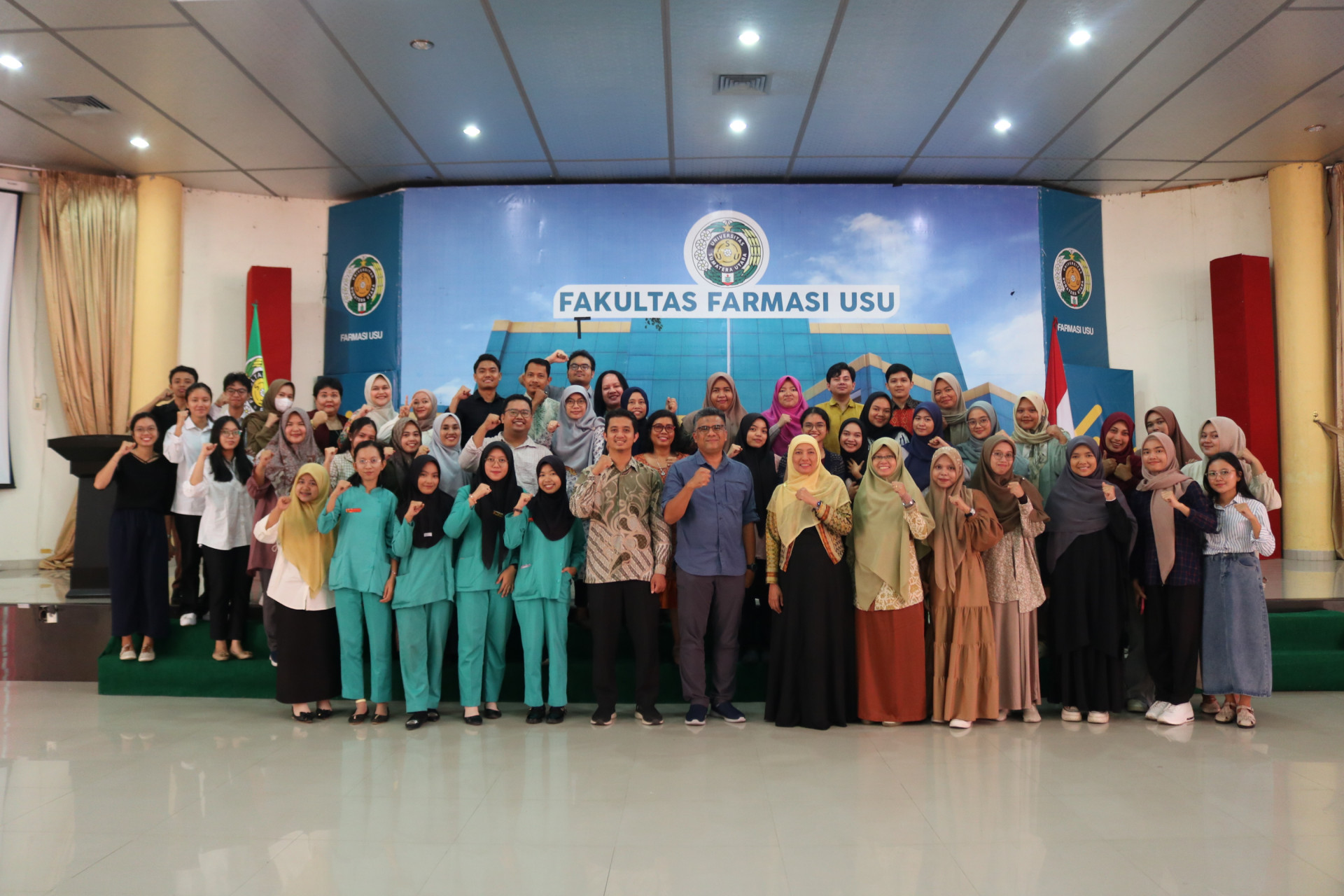 Seminar Ilmiah Bersama Deputy Dean Kulliyyah Of Pharmacy Iium ...