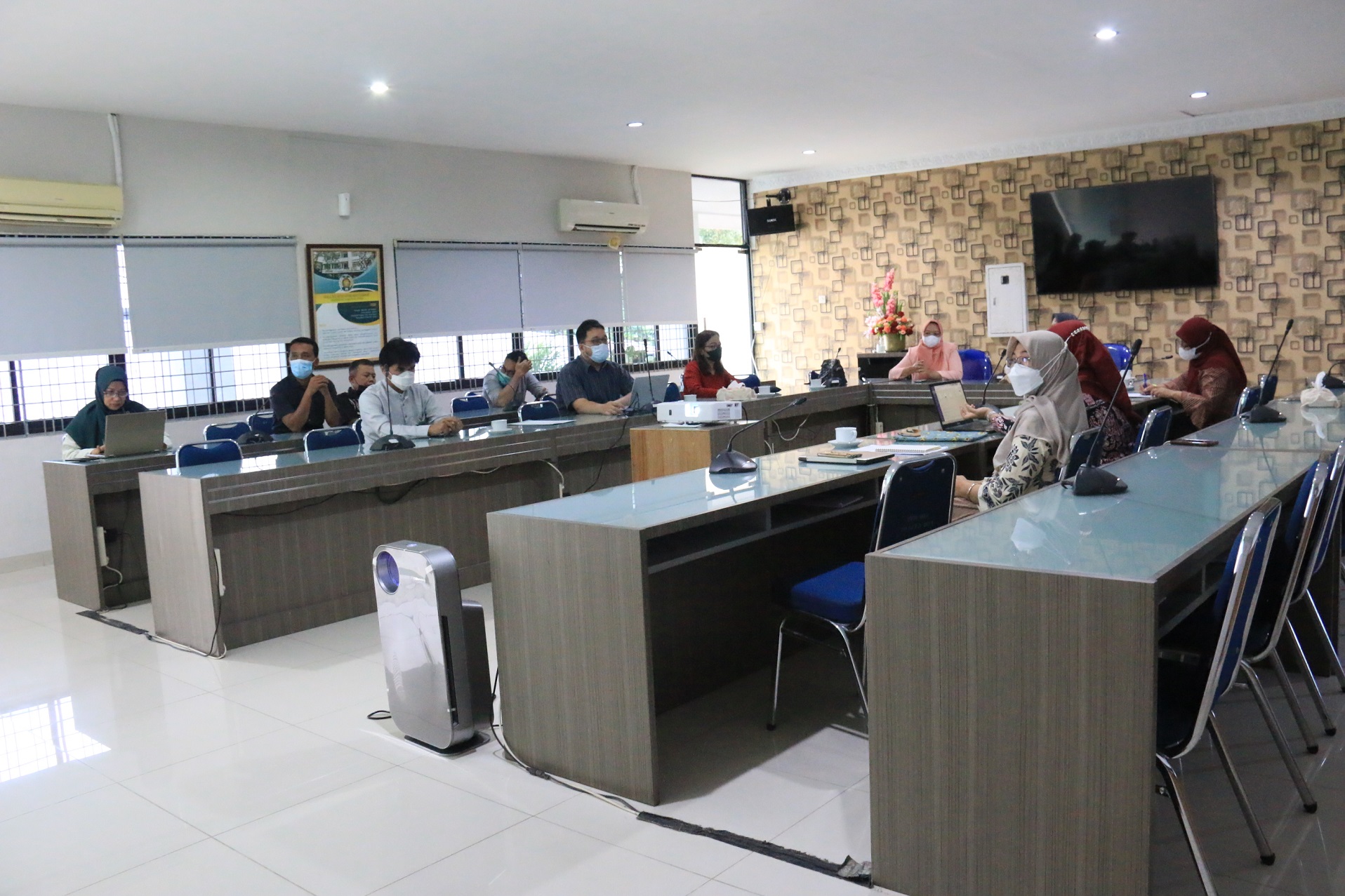 Sosialisasi Dan Evaluasi Pengembangan Tracer Study | Fakultas Kesehatan ...