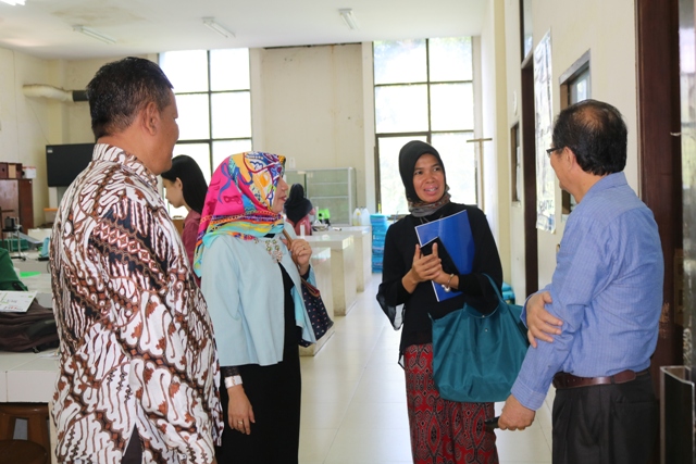 Visit Of Sekolah Tinggi Farmasi Indonesia (stifi) Perintis Padang To ...
