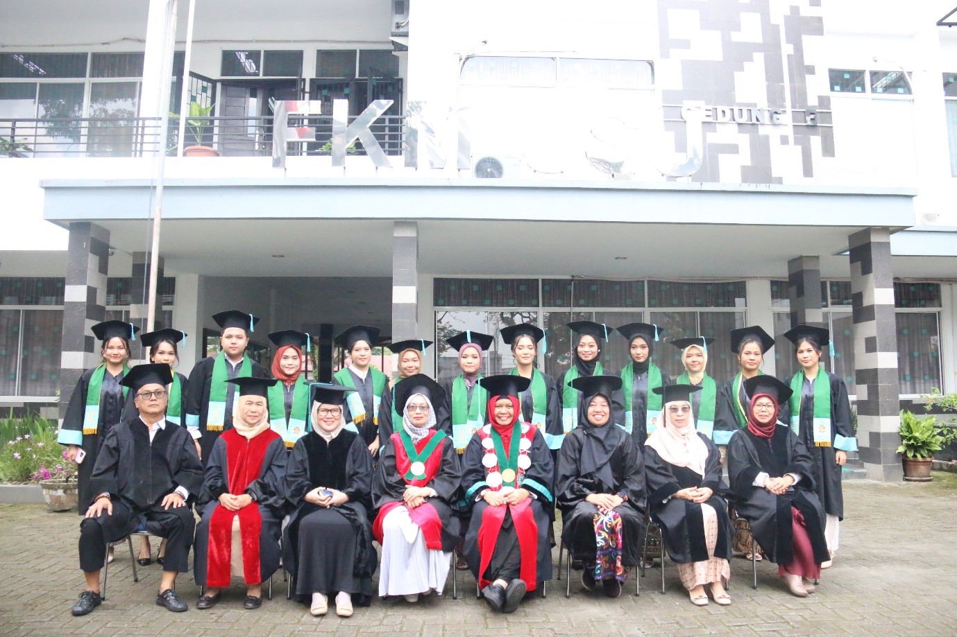Yudisium Fkm Usu Periode Ii T.a. 2024/2025 | Fakultas Kesehatan ...