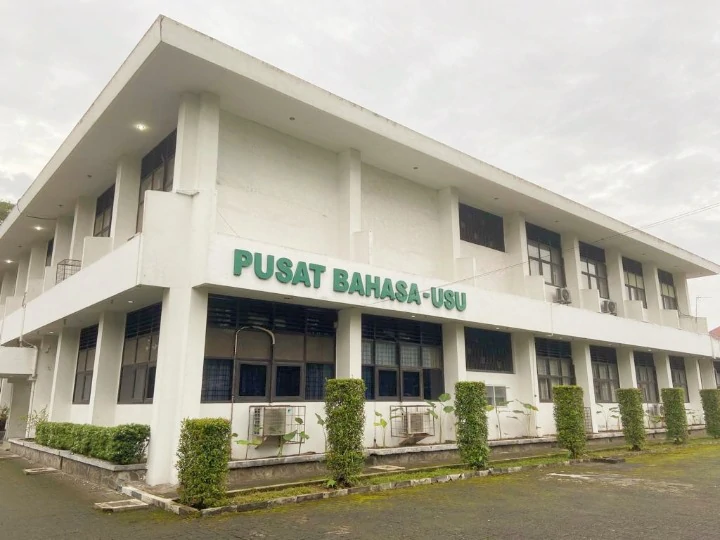 Halaman Profil Pusat Bahasa | Pusat Bahasa Universitas Sumatera Utara