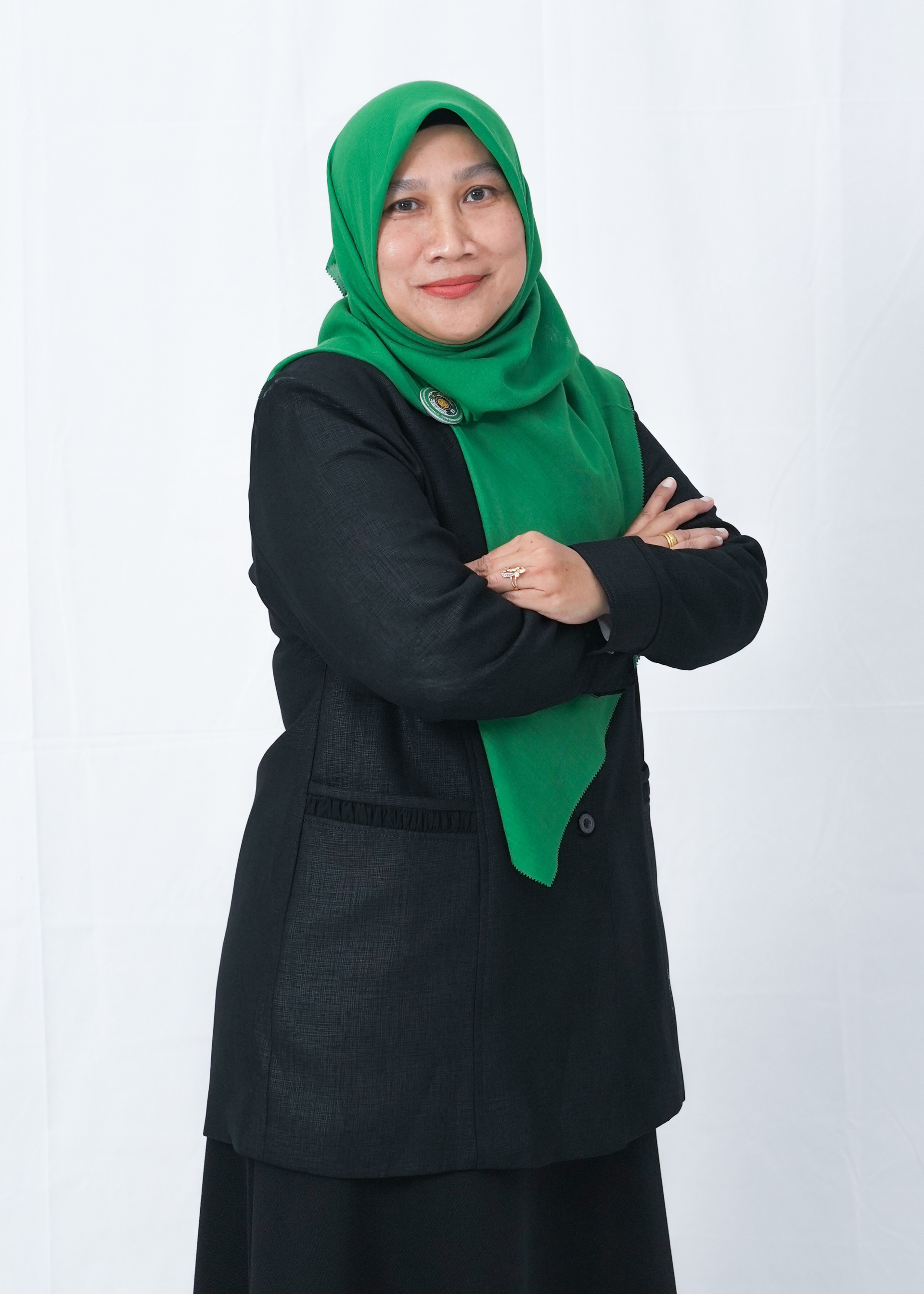 Prof. Dr. Cut Fatimah Zuhra, S.si., M.si. | Fakultas Matematika Dan ...