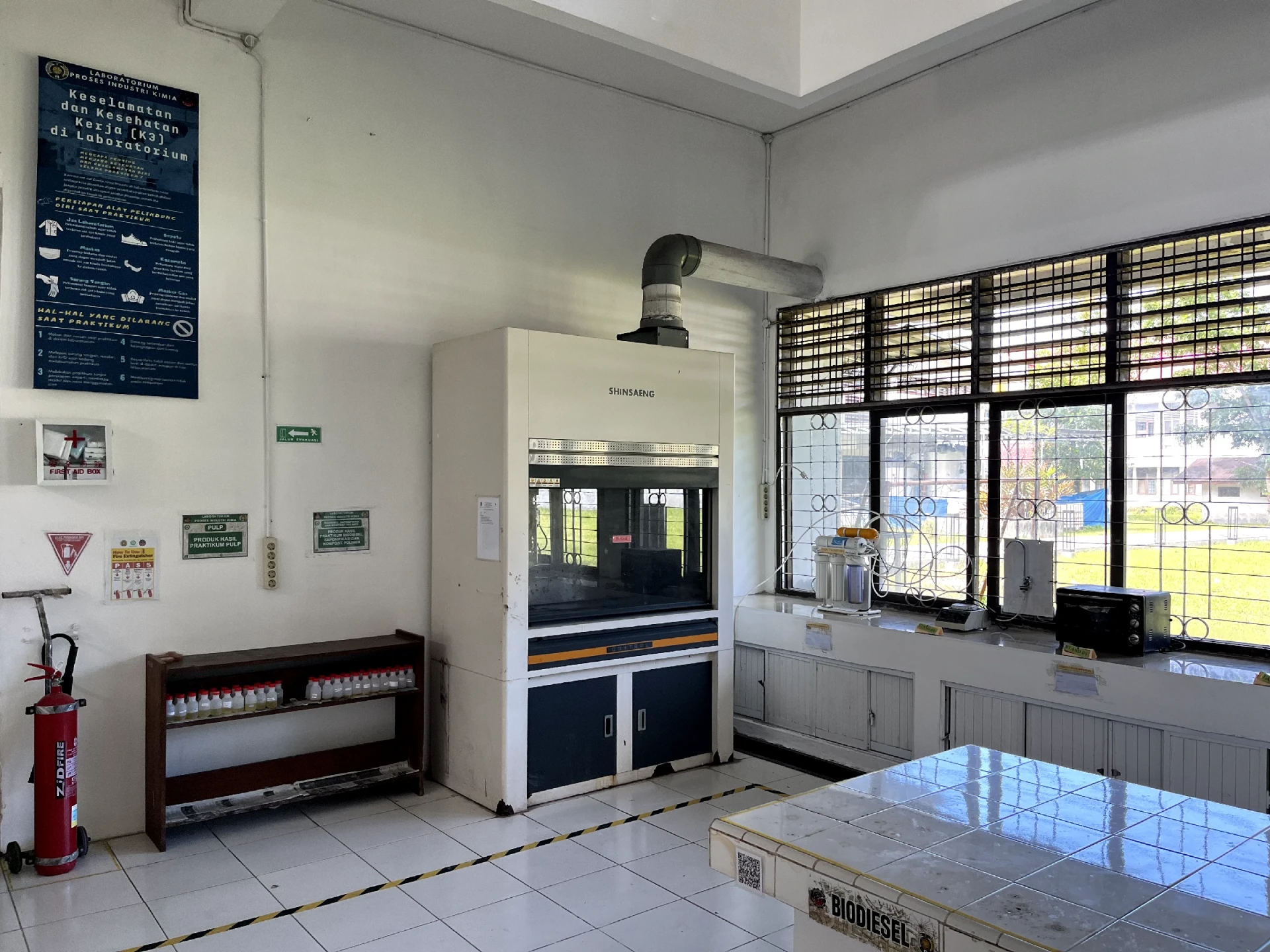 Laboratorium Proses Industri Kimia | Fakultas Teknik Universitas ...